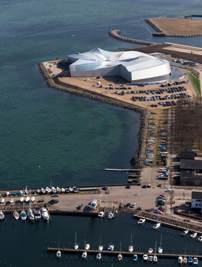 3XN’s Blue Planet Aquarium: A Giant Whirlpool of Architecture | Inexhibit