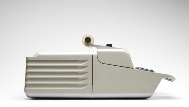 Olivetti Programma 101: la storia ed il design del primo Personal ...