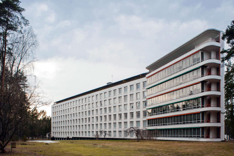 Aalto's Paimio Sanatorium and the birth of the modern hospital | Inexhibit