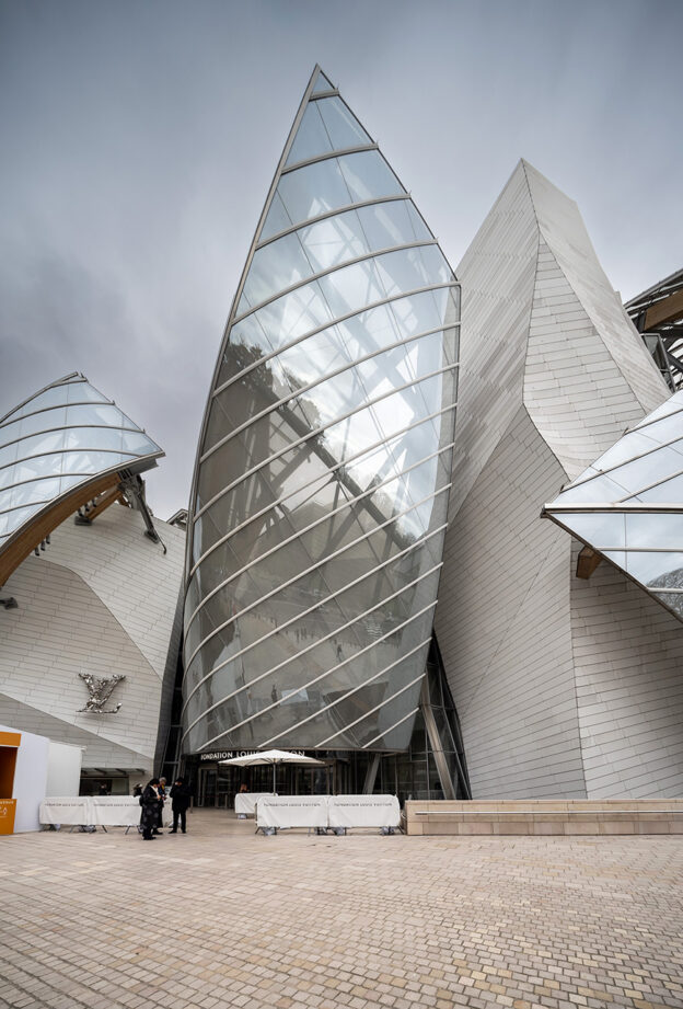 Fondazione Louis Vuitton, Parigi - Frank Gehry | Inexhibit