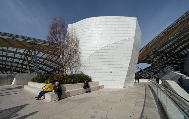 Fondazione Louis Vuitton, Parigi - Frank Gehry | Inexhibit